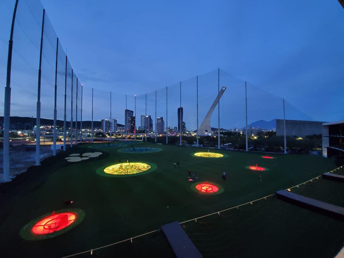 A unas Semanas de la Apertura...Topgolf Monterrey - Ventura Entertainment